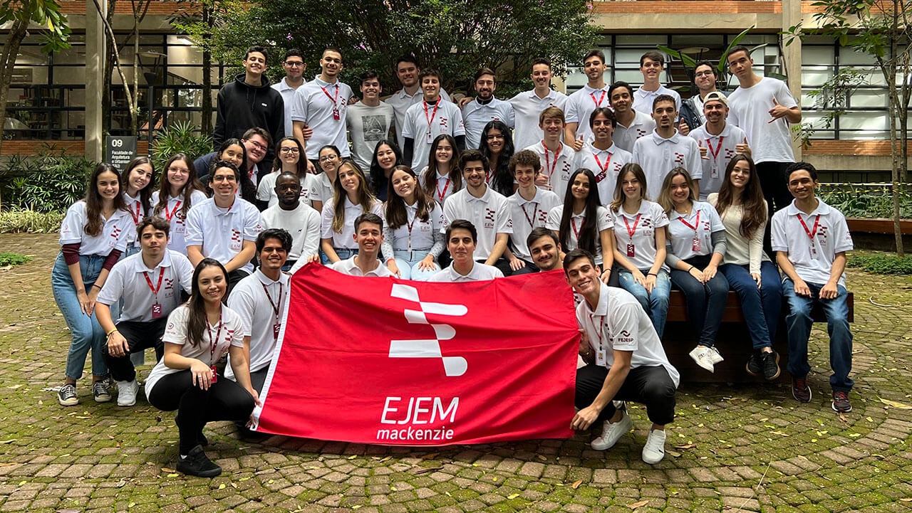 EJEM Mackenzie - EJEM Mackenzie